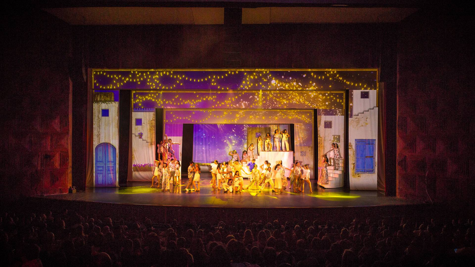 Vlive Media | Un Mágico Musical