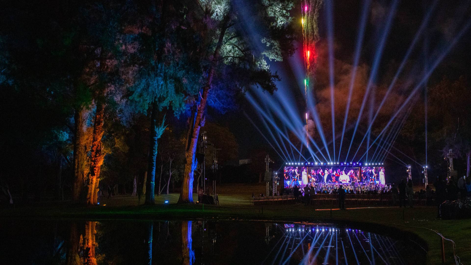 Vlive Media | Nuestro Orgullo